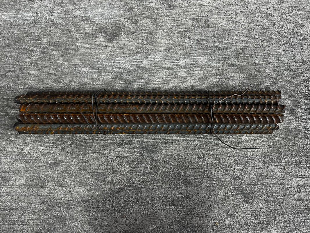 Straight Bar Rebar #4 1' 6" - Icasa USA Building Material Distributor