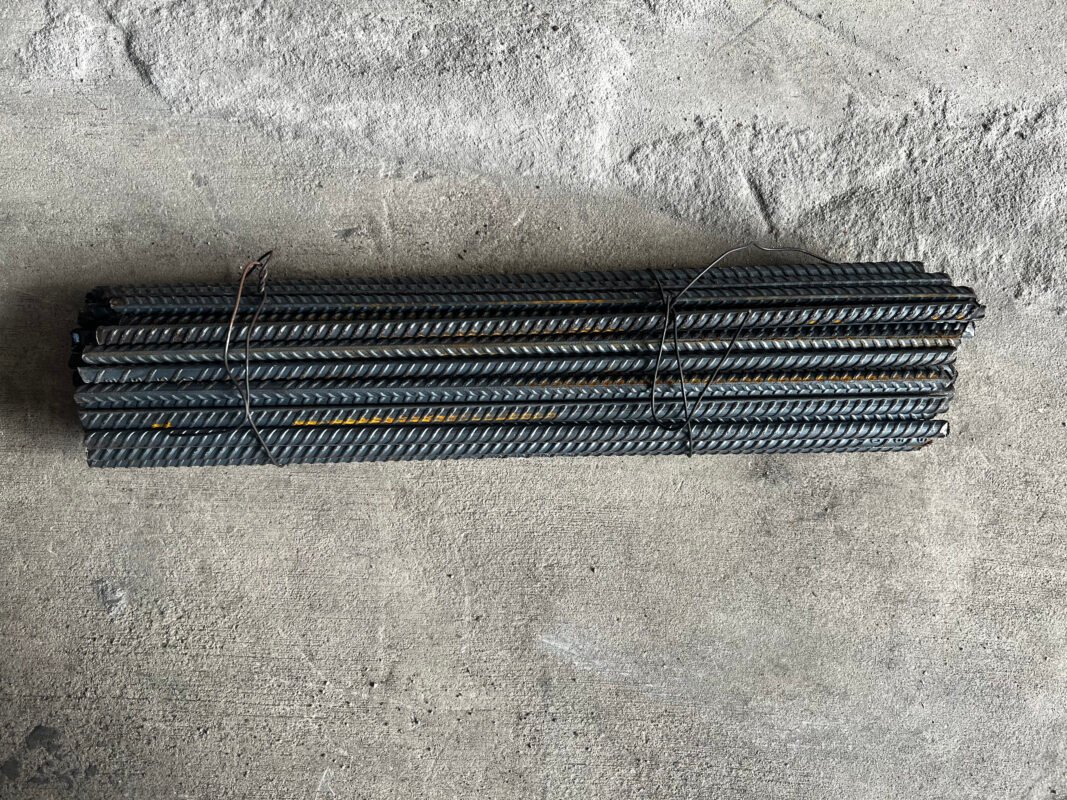Straight Bar Rebar #3 1' 4" - Icasa USA Building Material Distributor